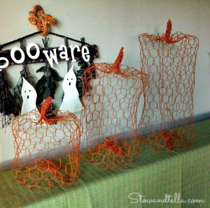How to Make a Pumpkin out of Chicken Wire