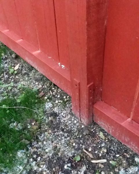 Fix a Leaning Fence Post the Easy Way!! | Stow&TellU